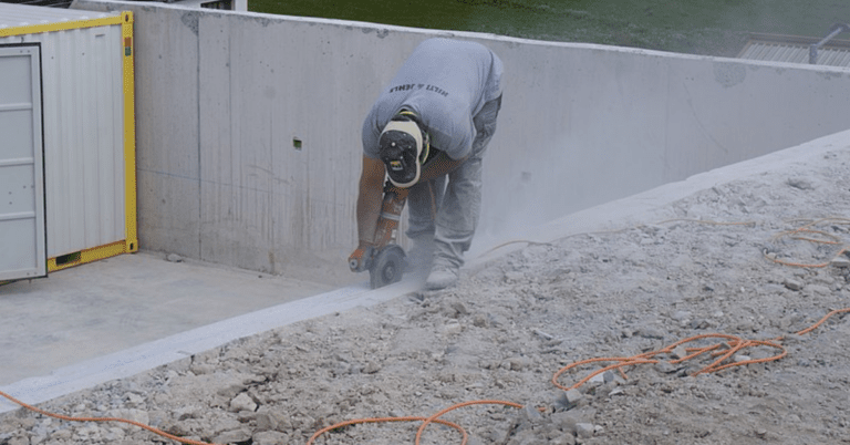 Tips On How To Cut Concrete Blocks With Circular Saw - Tool Answers
